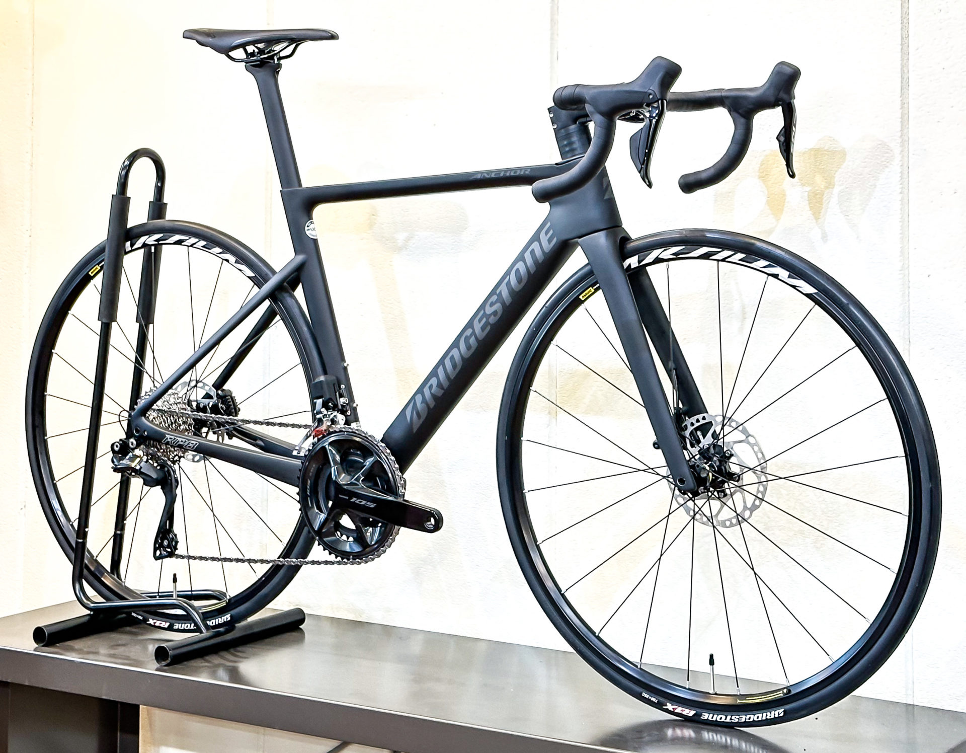 話題のANCHOR RP8！入荷！組み上がりましたので早速ご紹介！ | 大阪-平野 ロード・クロス・マウンテン・トライアスロン・キッズその他 ...